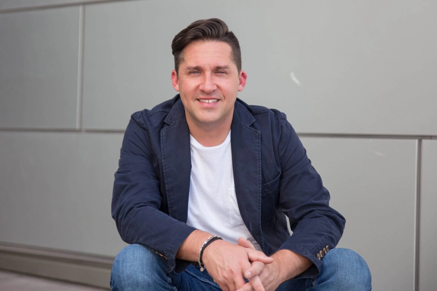 Josh Blakesley sort un nouveau single "Jesus I Trust In You"